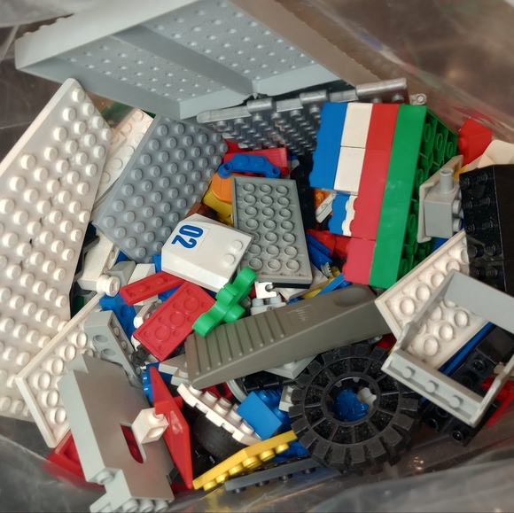 Lego | Toys | Lego Mixed Parts Bulk Lot 2lbs Minecraft Lego City And ...